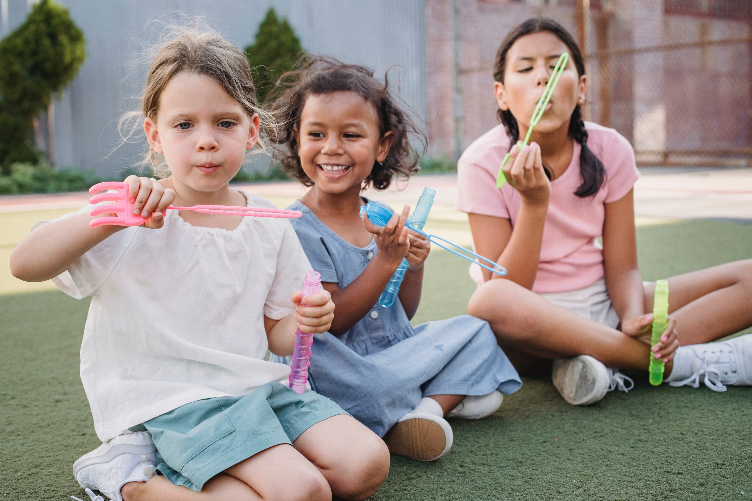 Get help with summer holiday childcare costs - ni4kids